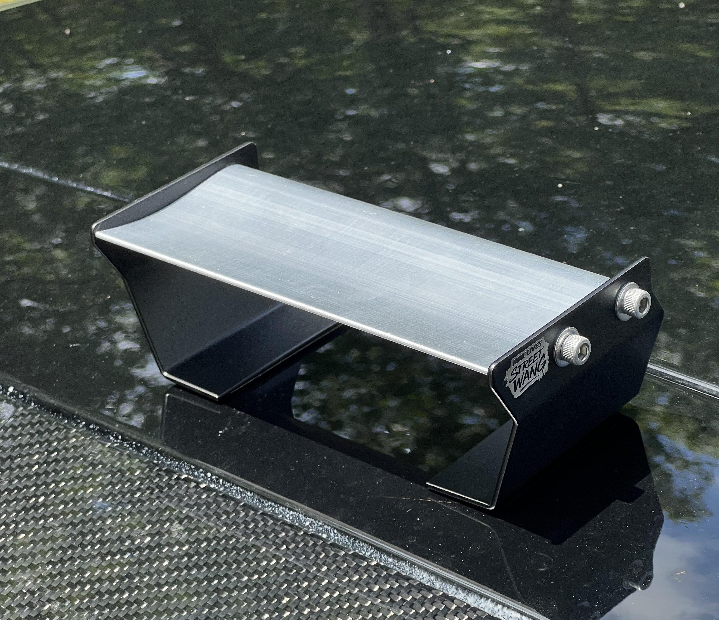 mini mini mini wang – Nine Lives Racing